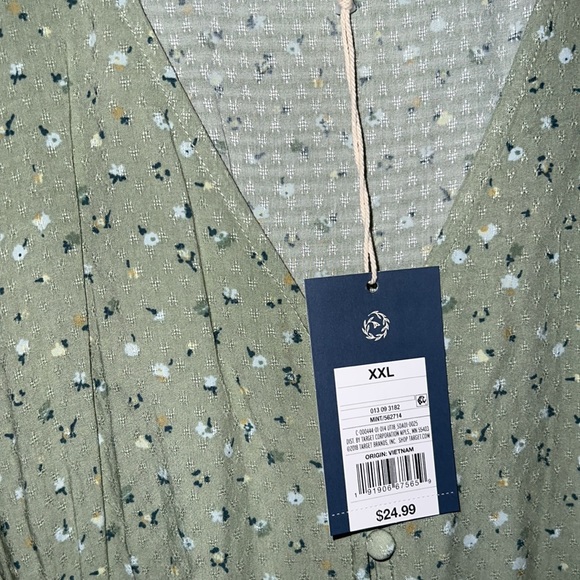 Universal Thread | Dresses | Universal Thread Green Puff Sleeve Midi ...